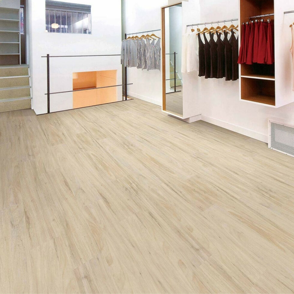 Airlay Alpine Maple Vinyl Plank Flooring Loos Lay Vinyl Planks Flooring ...